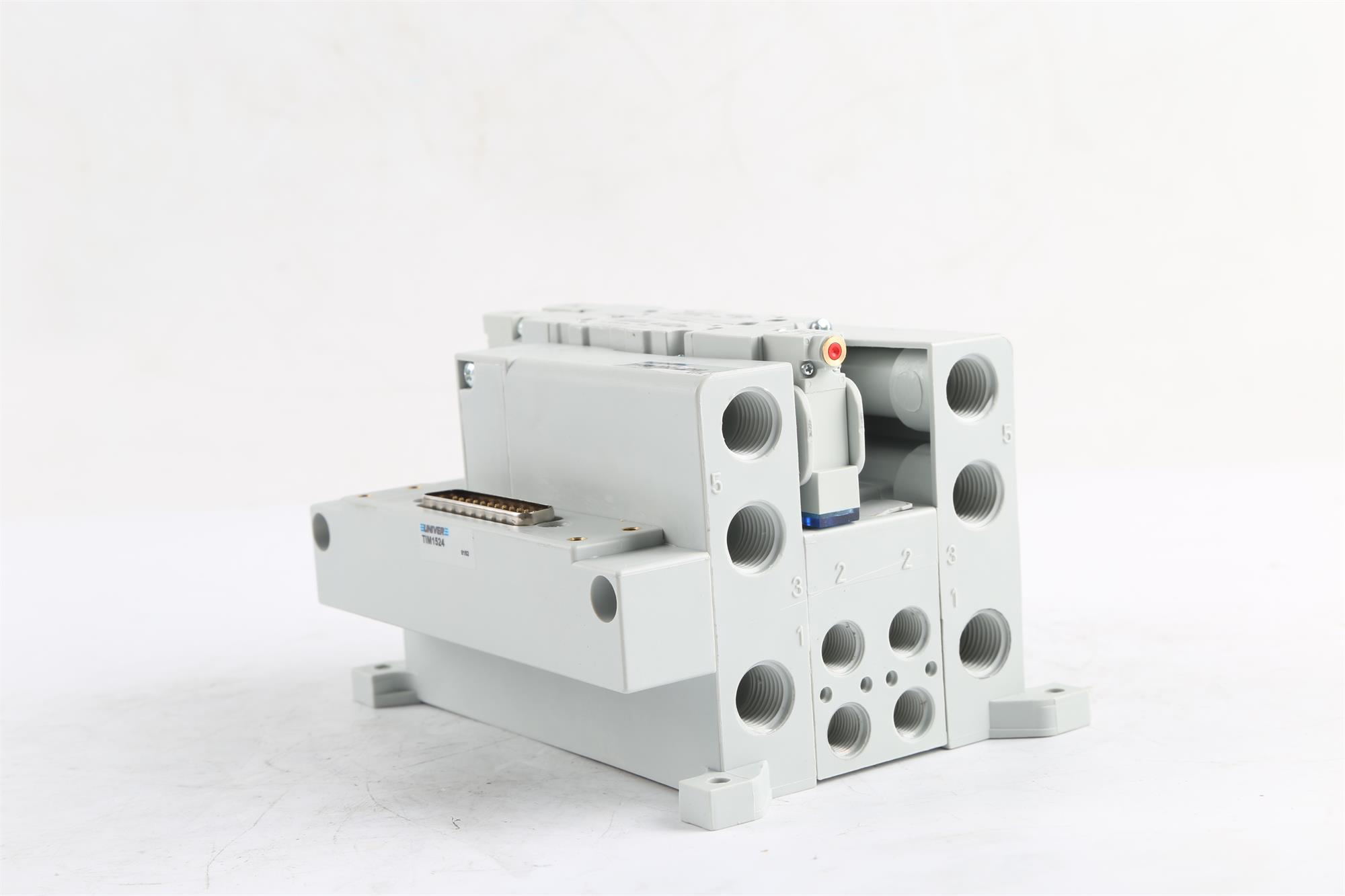 UNIVER电磁阀阀组P15B-002120202 - 昆山德旭鼎进出口贸易有限公司